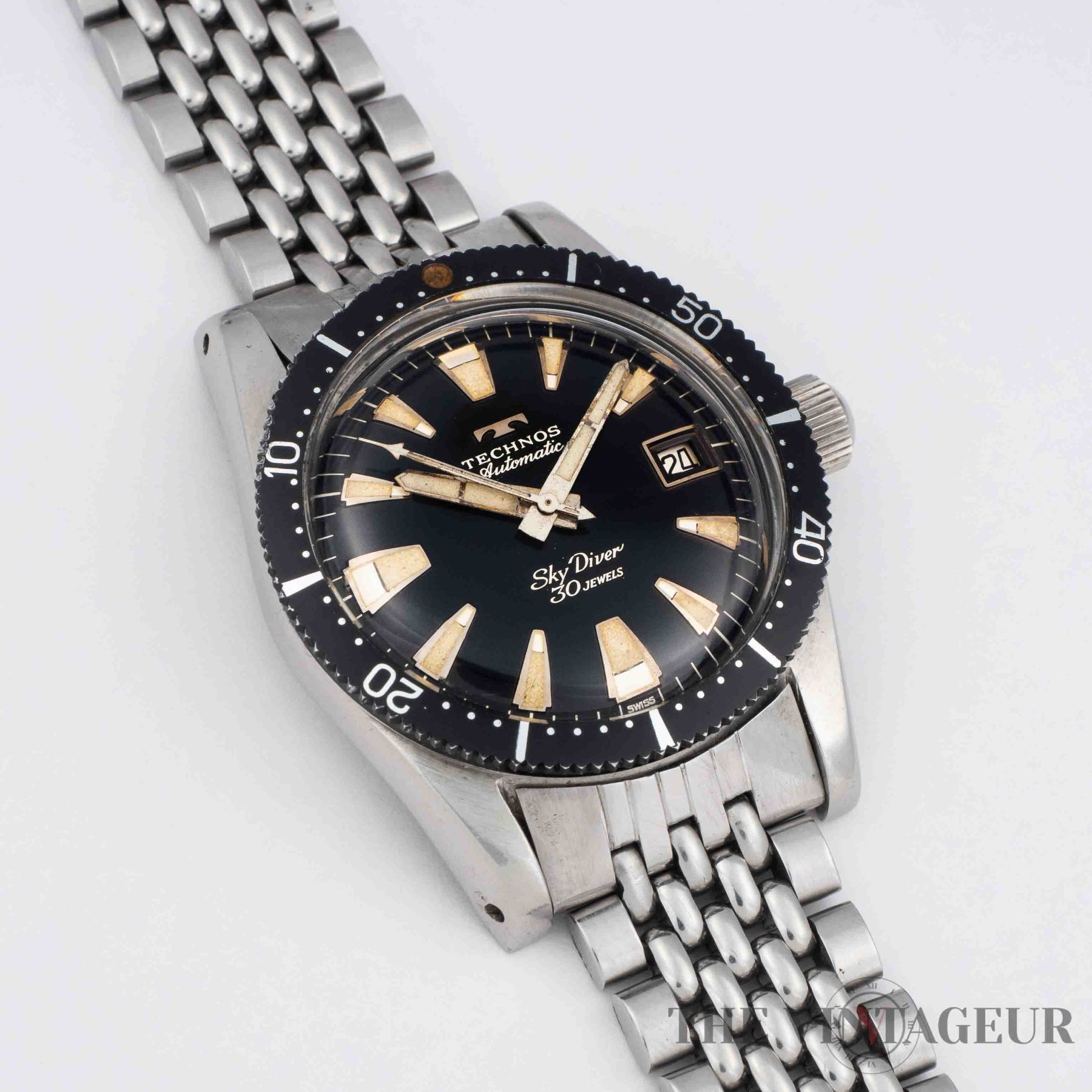 Technos sky diver - The Vintageur